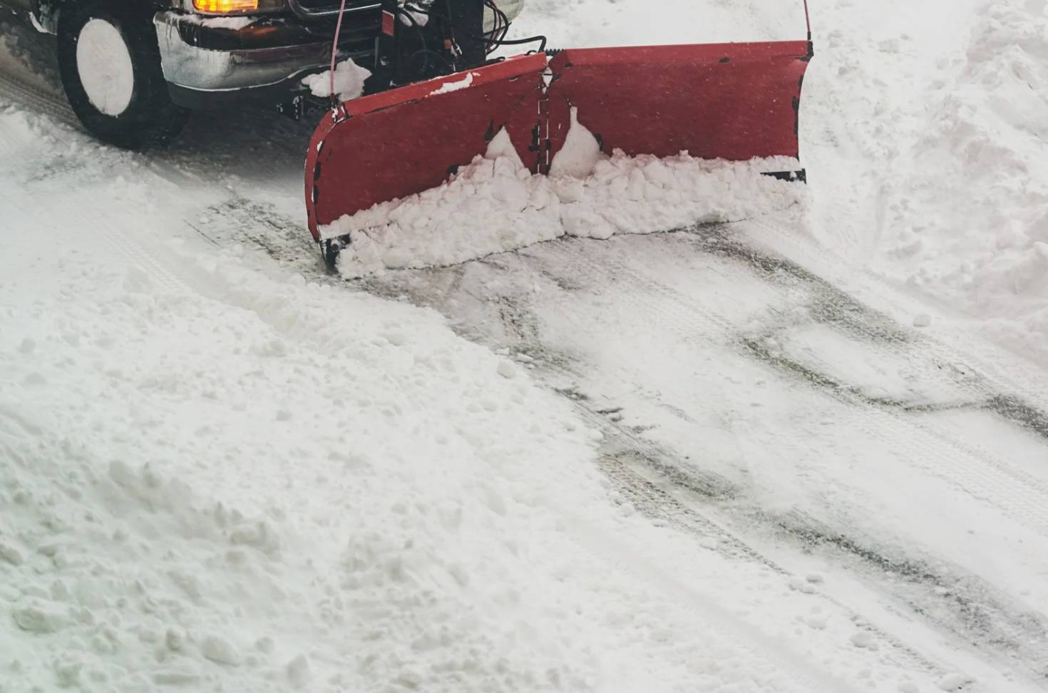 Commercial Snow and Ice Management East Brunswick, NJ - 24/7 Service ...